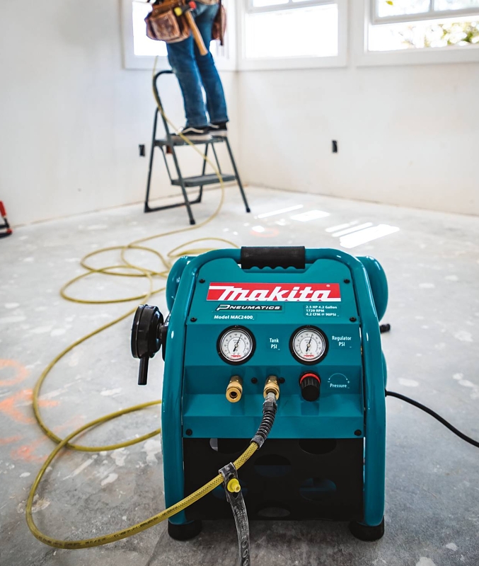 Makita Big Bore MAC2400 Electric Air Compressor, Tool Only, 4.2 gal ...